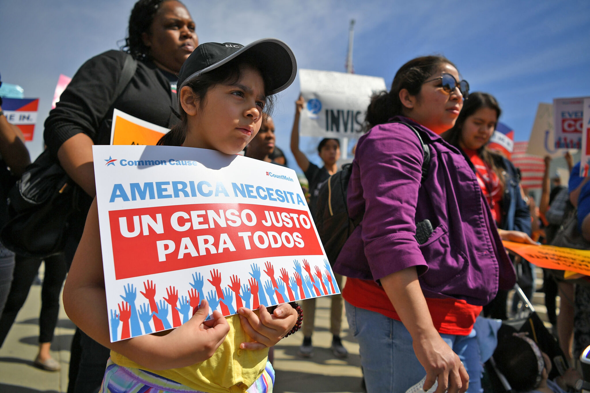 American Latinos Struggled with Identity in 2020 Census, Census Bureau ...